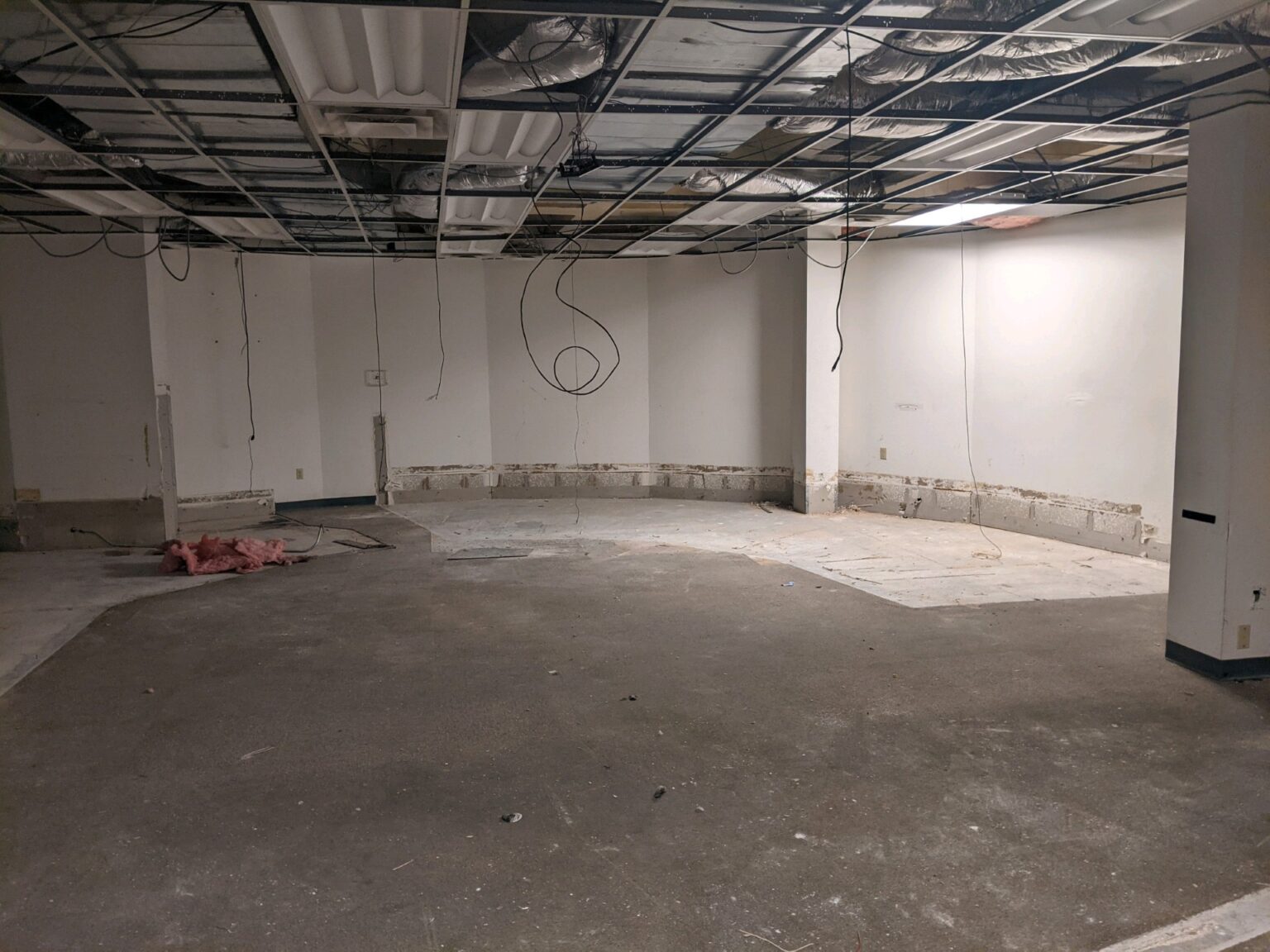 Historic courthouse renovation project awarded - The Standard Newspaper